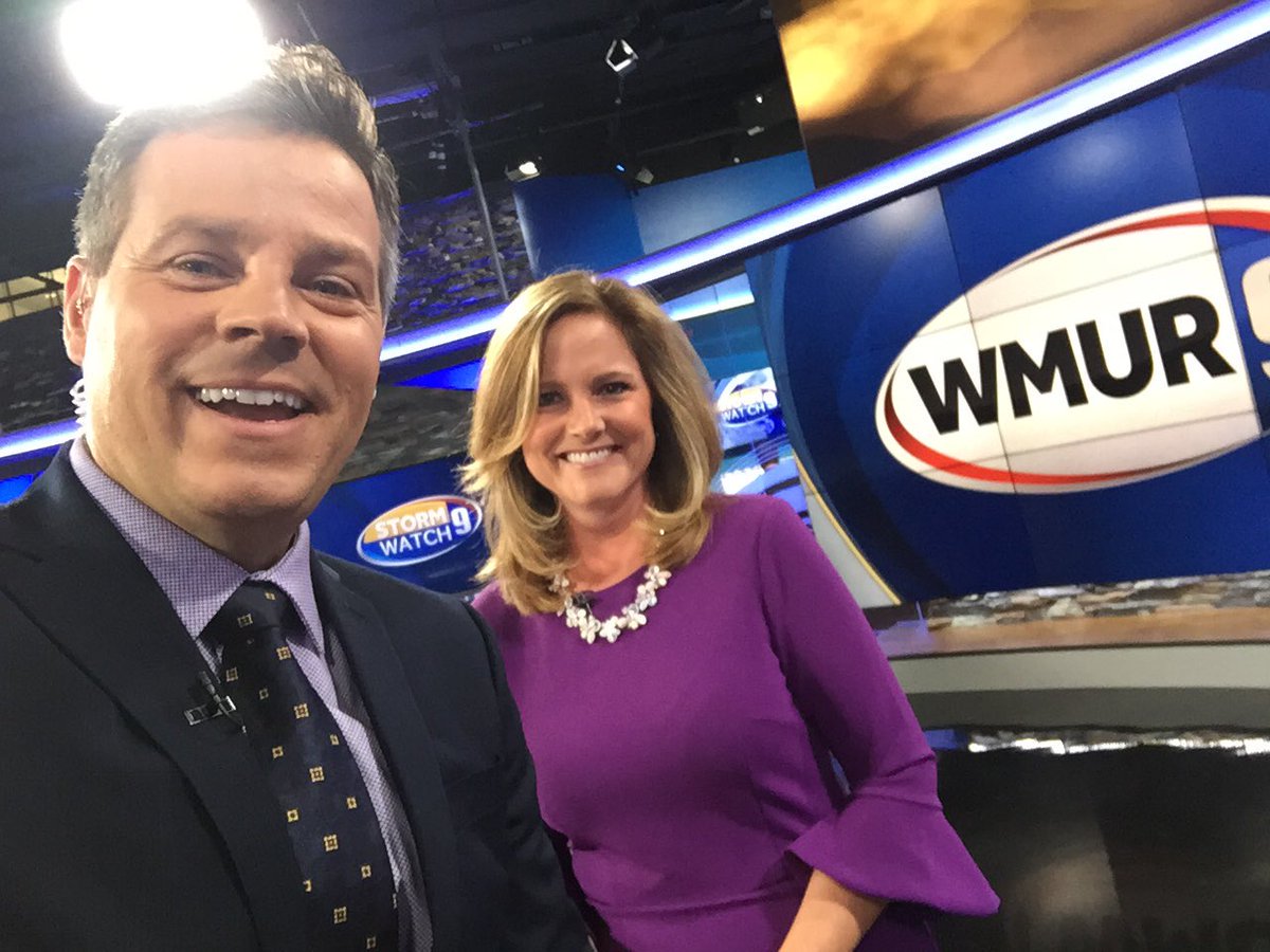 Apparently ErinWMUR got the purple memo this morning. via sean_wmur ...