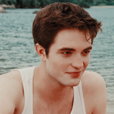 Robert Pattinson Twilight Breaking Dawn