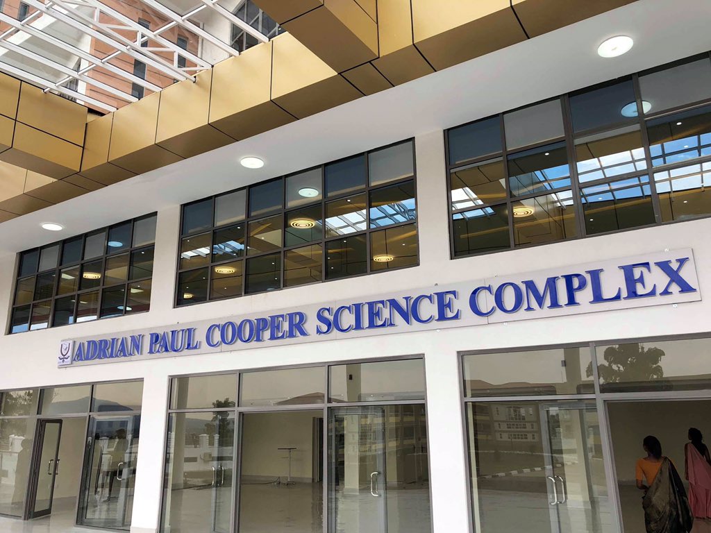 Adrian Paul Wallpaper