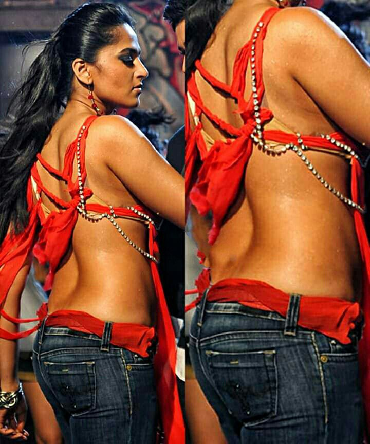 Anushka Shetty Hot Backless