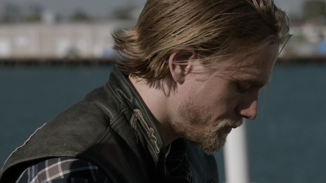 Charlie Hunnam Sons Of Anarchy Season 5