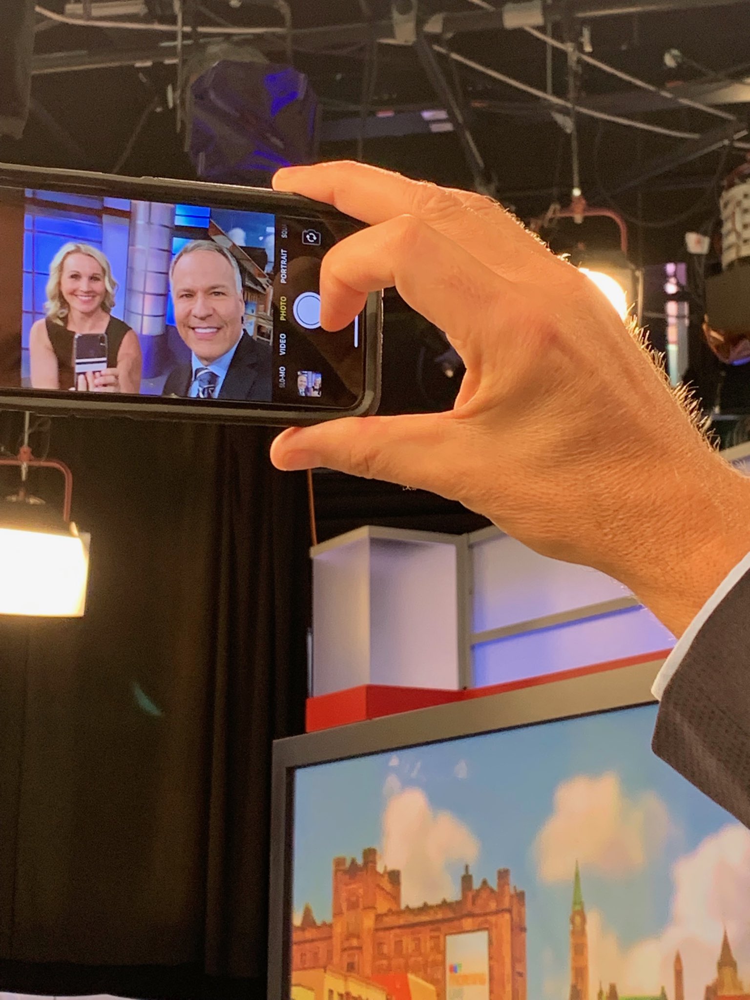 Annette Goerner On Twitter Happy Fri Yay Tvselfie Ctvottmornlive