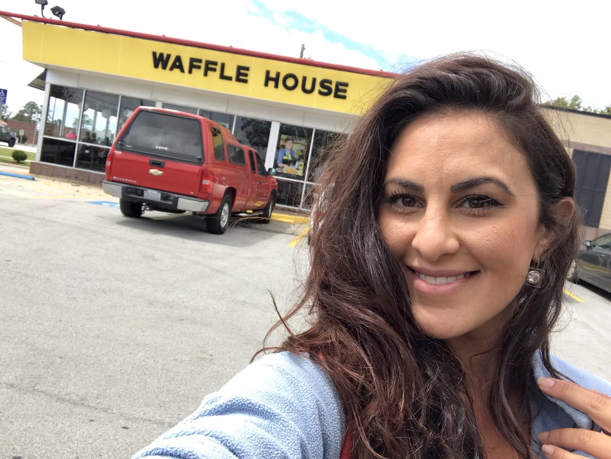 Elaina Athans Instagram, Twitter & Facebook on IDCrawl