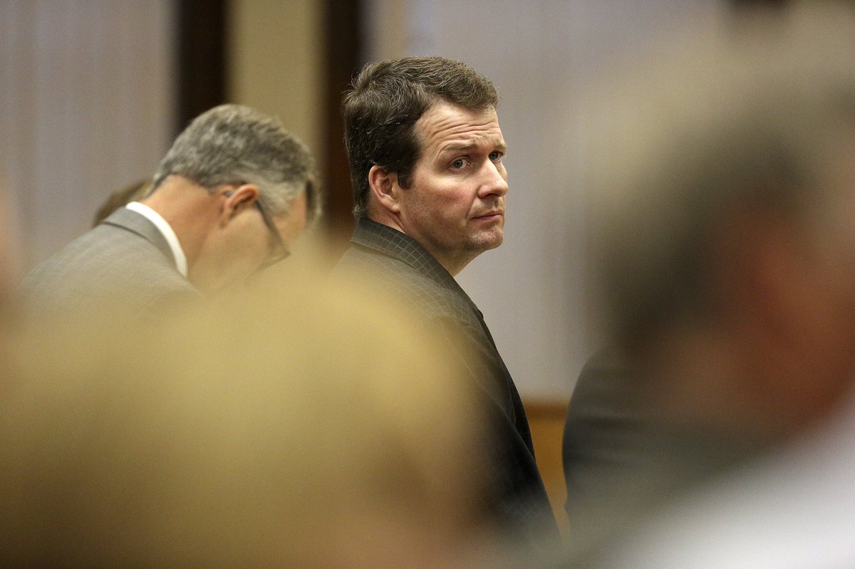 GUILTY - IA - Amy Mullis , 39, Earlville, killed with corn rake, 10 Nov ...