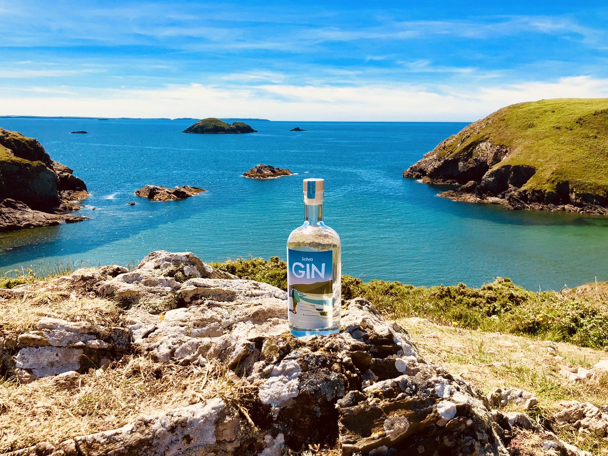 Carol Vorderman on Twitter: "Yep....That's Solva....and it's really like that #LoveSolva and ...