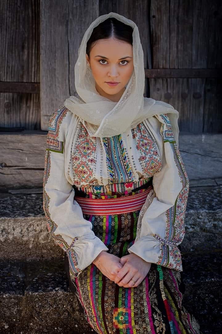 Moldovan Clothes