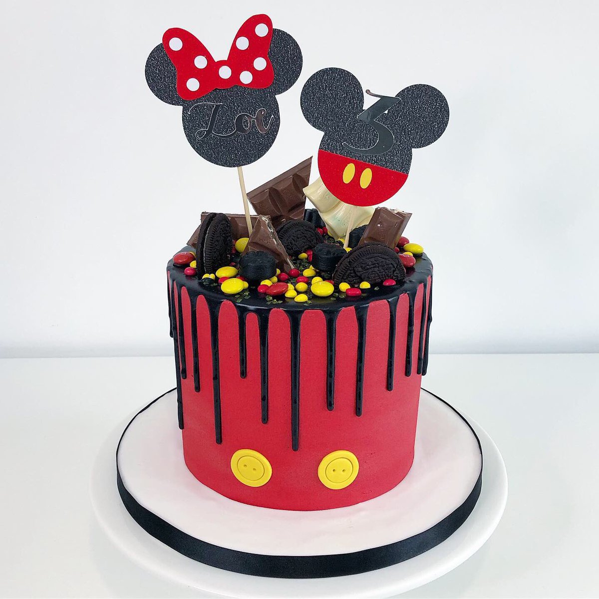 acre suéter horario drip cake mickey mouse equilibrar Guerrero impactante