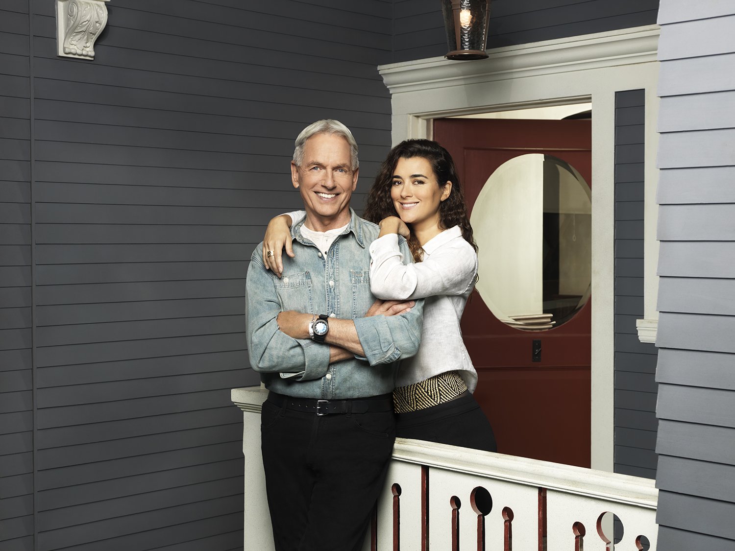 Cote De Pablo Family