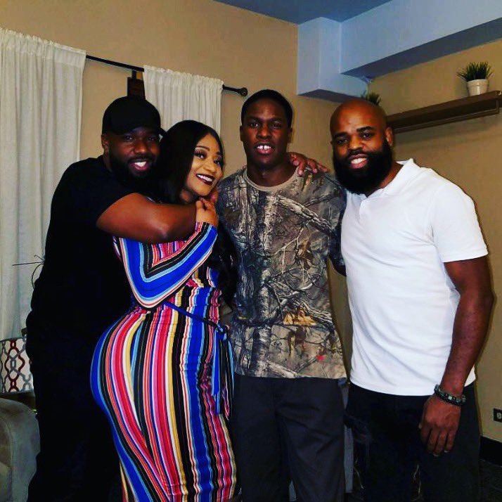 How Old Is Leelee From Swv