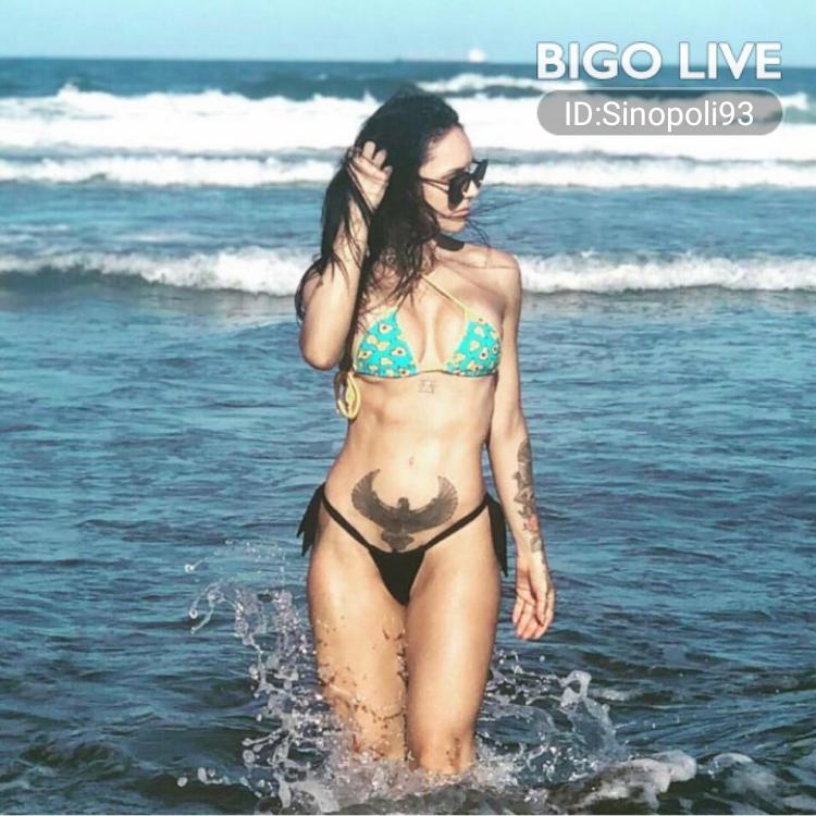 Anderson on Twitter: "Venha assistir a live de Karina Sinopoli' em # ...