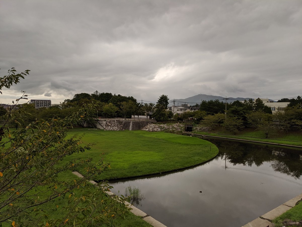 orefolder on Twitter: "おはようございます。8月5日(月)晴れ。こんなすっきりした青空、久しぶりかも。いや、暑いんだけどね。 朝から5kmほどジョグしてきてそのあとの散歩 ...