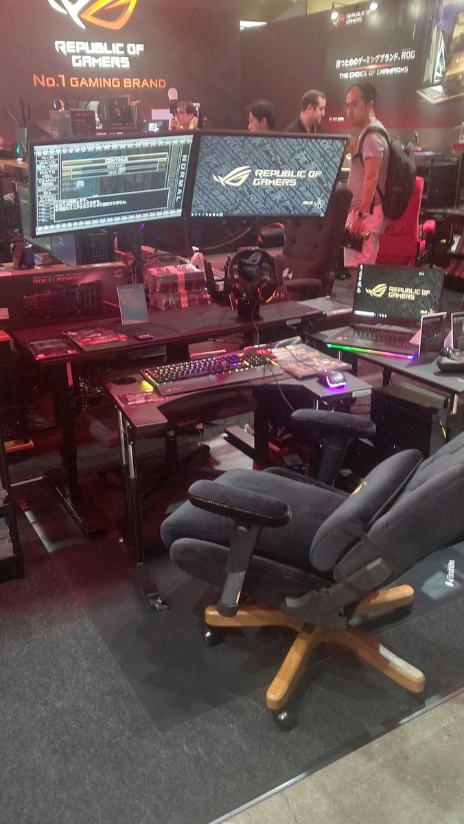 #TGS2019デスク秘密基地化計画 Tweetまとめ@TGS2019（2019.9.12〜15） @ASUSROGJP @bauhutte (2ページ目) - Togetter