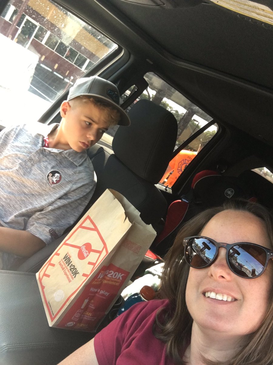 Michelle Rhoden's Instagram, Twitter & Facebook on IDCrawl