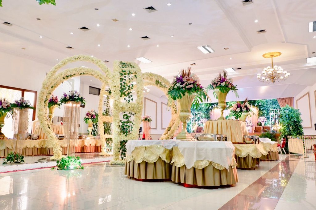 Gedung Pertamina Wedding Gedung Grha Pertamina Persero Jl Medan Stock