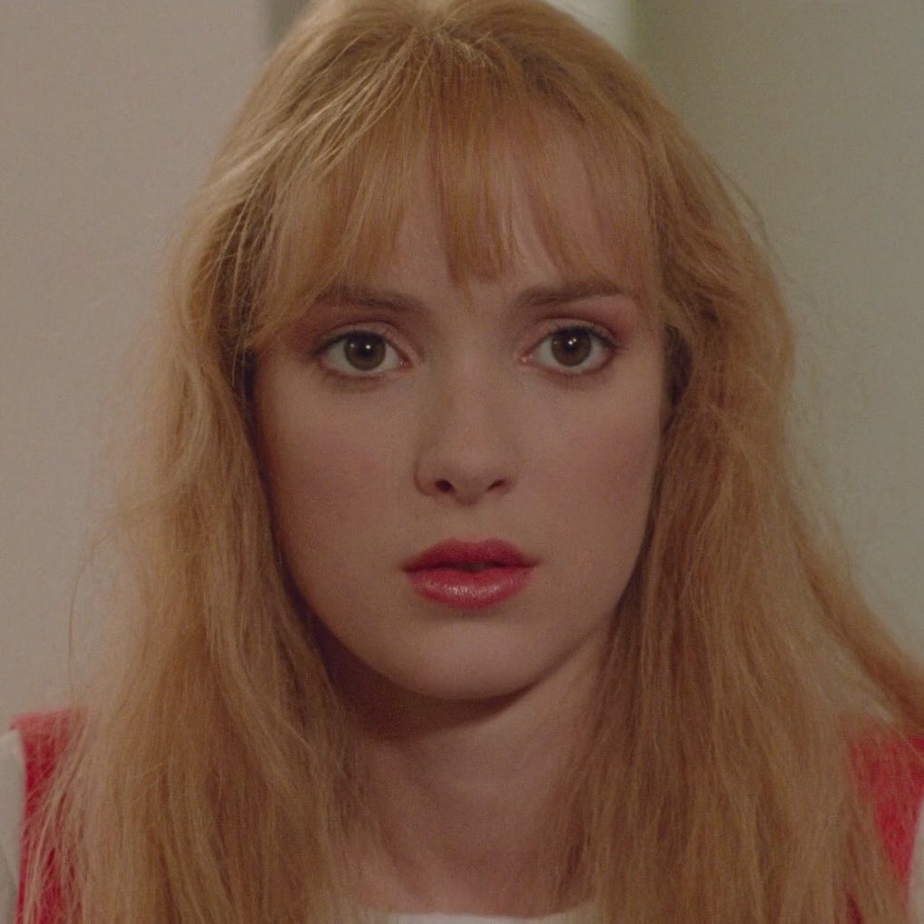 Winona Ryder Edward Scissorhands