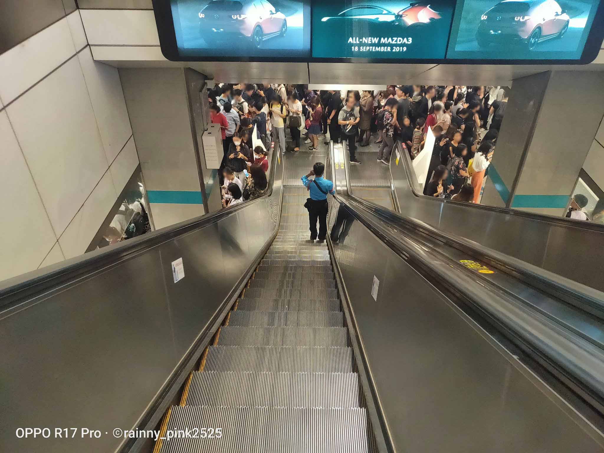 JS100 on Twitter: "RT@PINK_Thunyaporn 18:31 น. #MRTสถานีเพชรบุรี มุ่งหน้าเตาปูน ขัดข้อง ล่าช้า ...