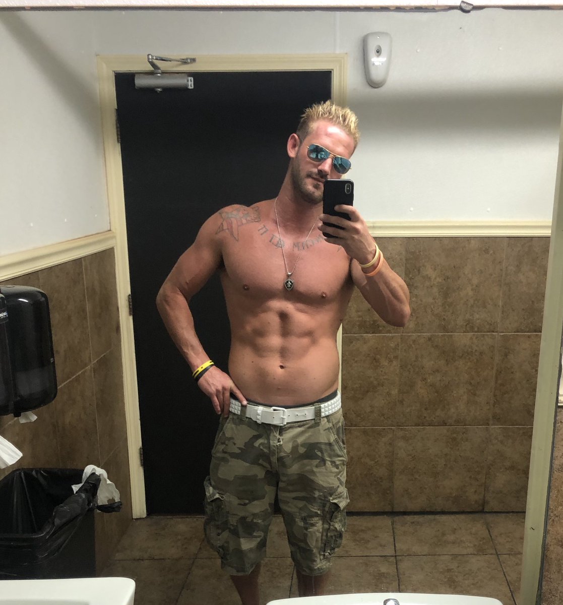 Ryan Richards Party Down South