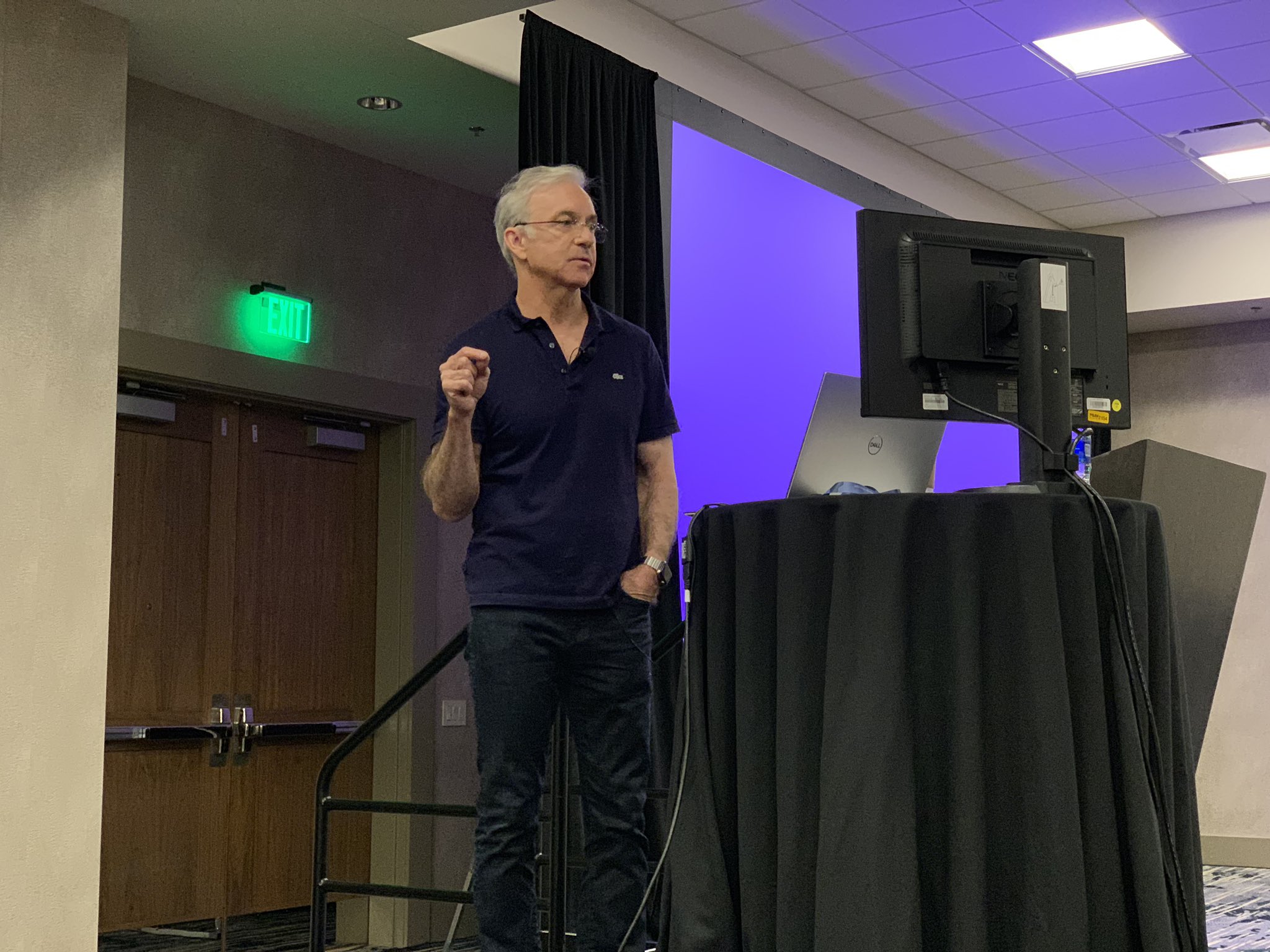 🇺🇦 Victor Ciura 🇺🇦 on Twitter: "Jim Radigan: C++ Sanitizers and Fuzzing @CppCon { ASAN ...