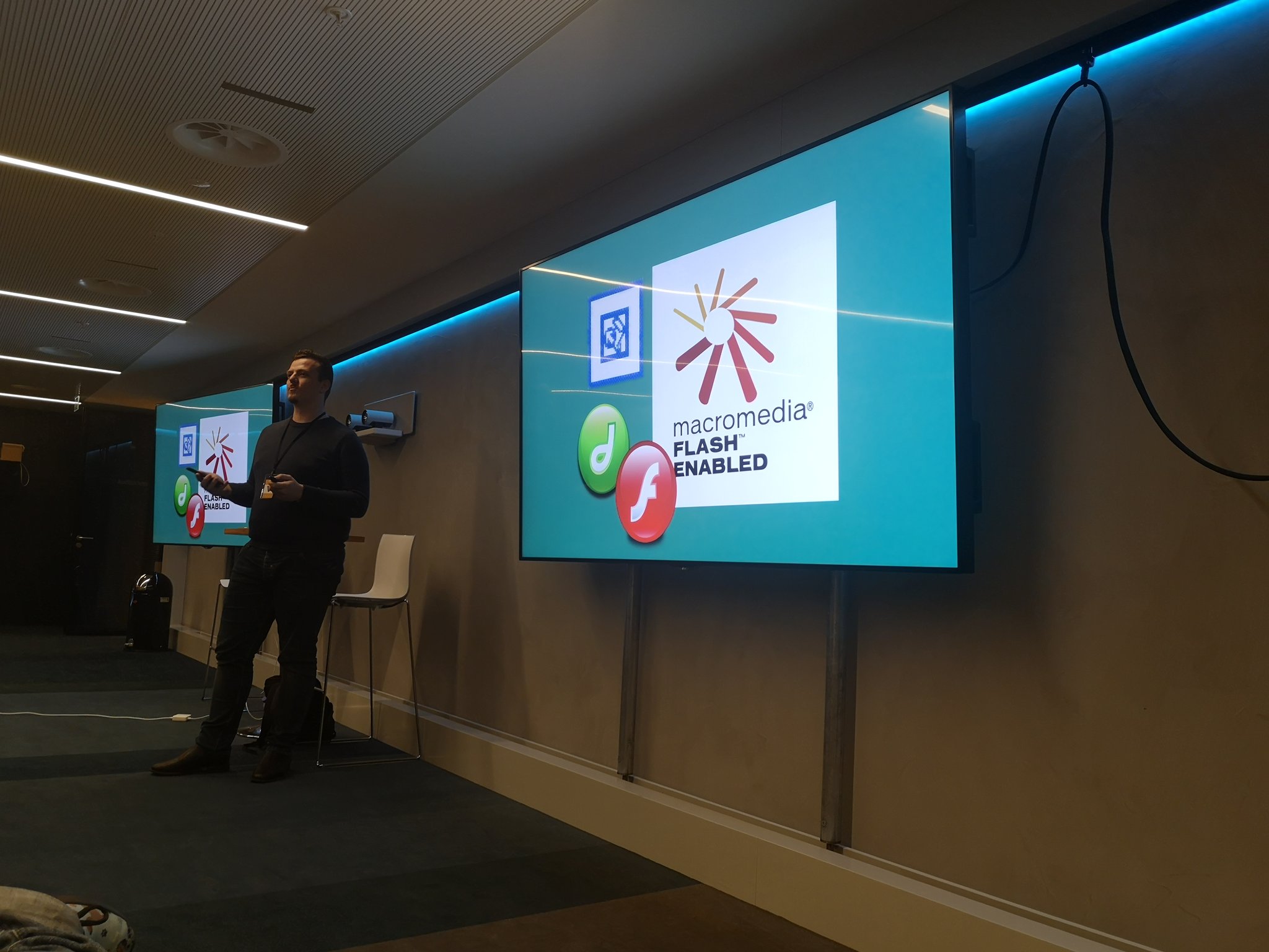 QueerJS on Twitter: "So far @AshKyd s talk is one big blast from the past, reminding us how the ...