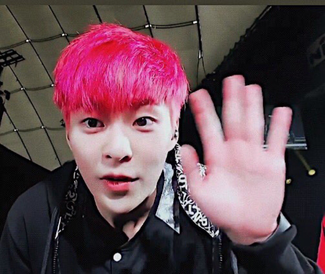 Exo Xiumin Pink Hair