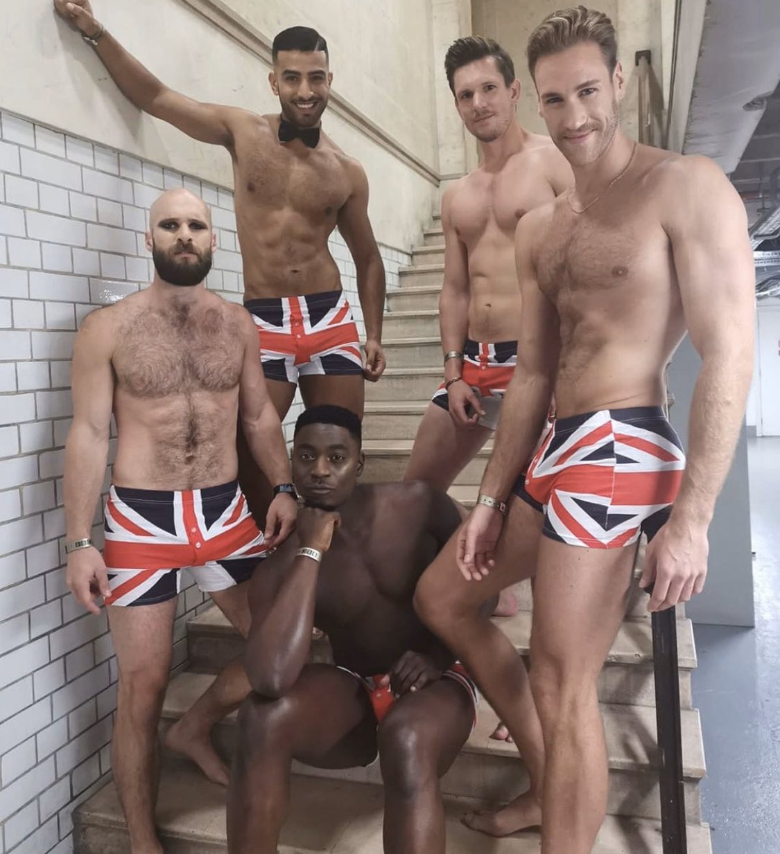 Rupaul Pit Crew Simon