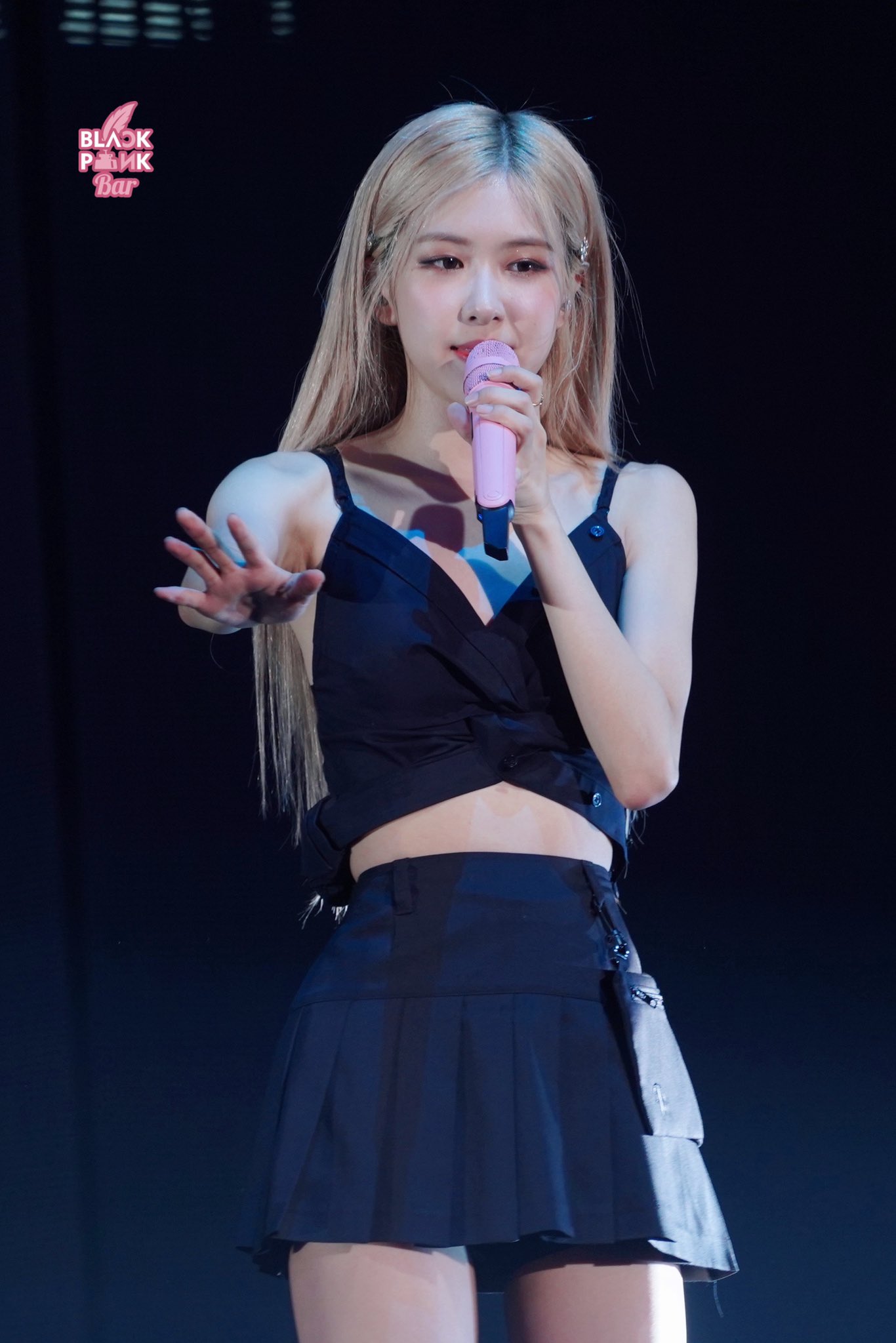 BLACKPINK Bar on Twitter: "190921 BLACKPINK 2019 PRIVATE STAGE [Chapter1] #블랙핑크 #BLACKPINK #로제 ...