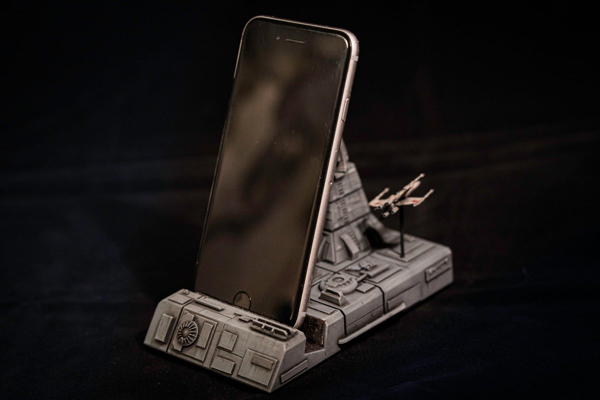 JuhoMakingStuff on Twitter: "I made a Star Wars themed phone stand. # ...