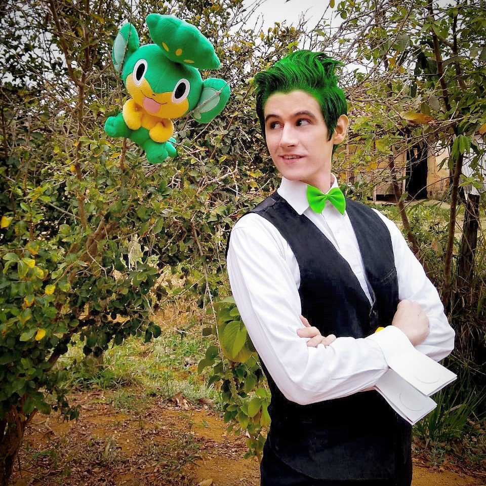 Pokemon Black And White Cosplay