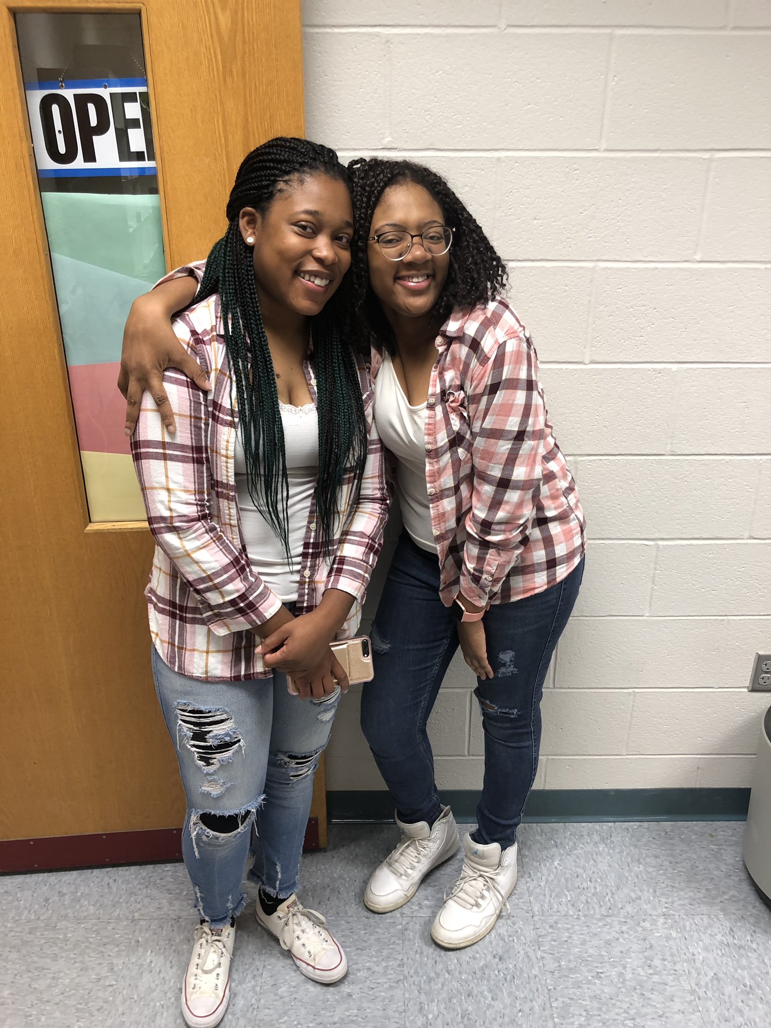 Twin Day Outfit Ideas For Girls