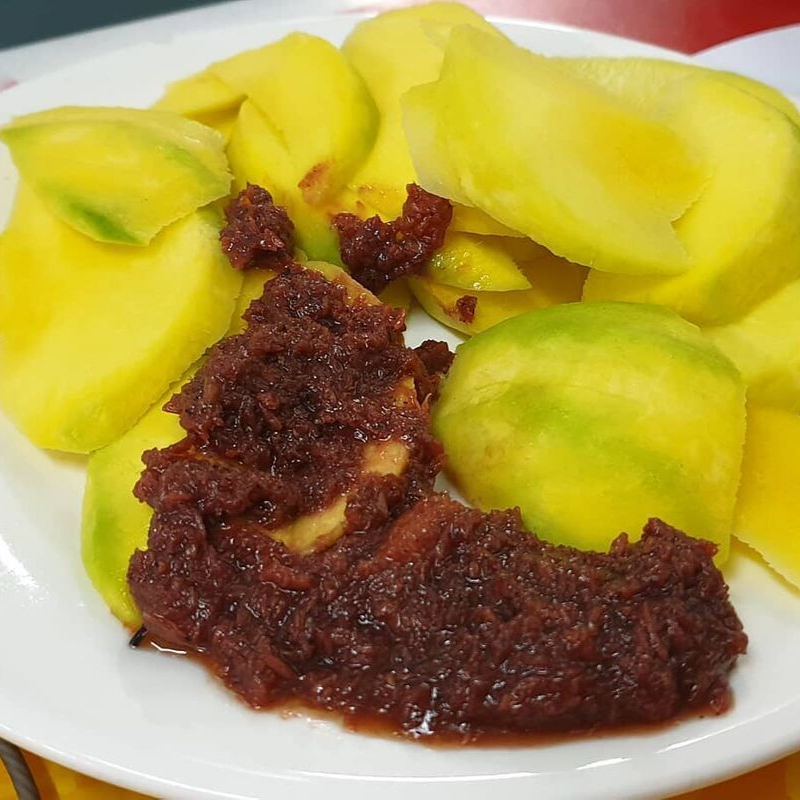Mangga At Bagoong