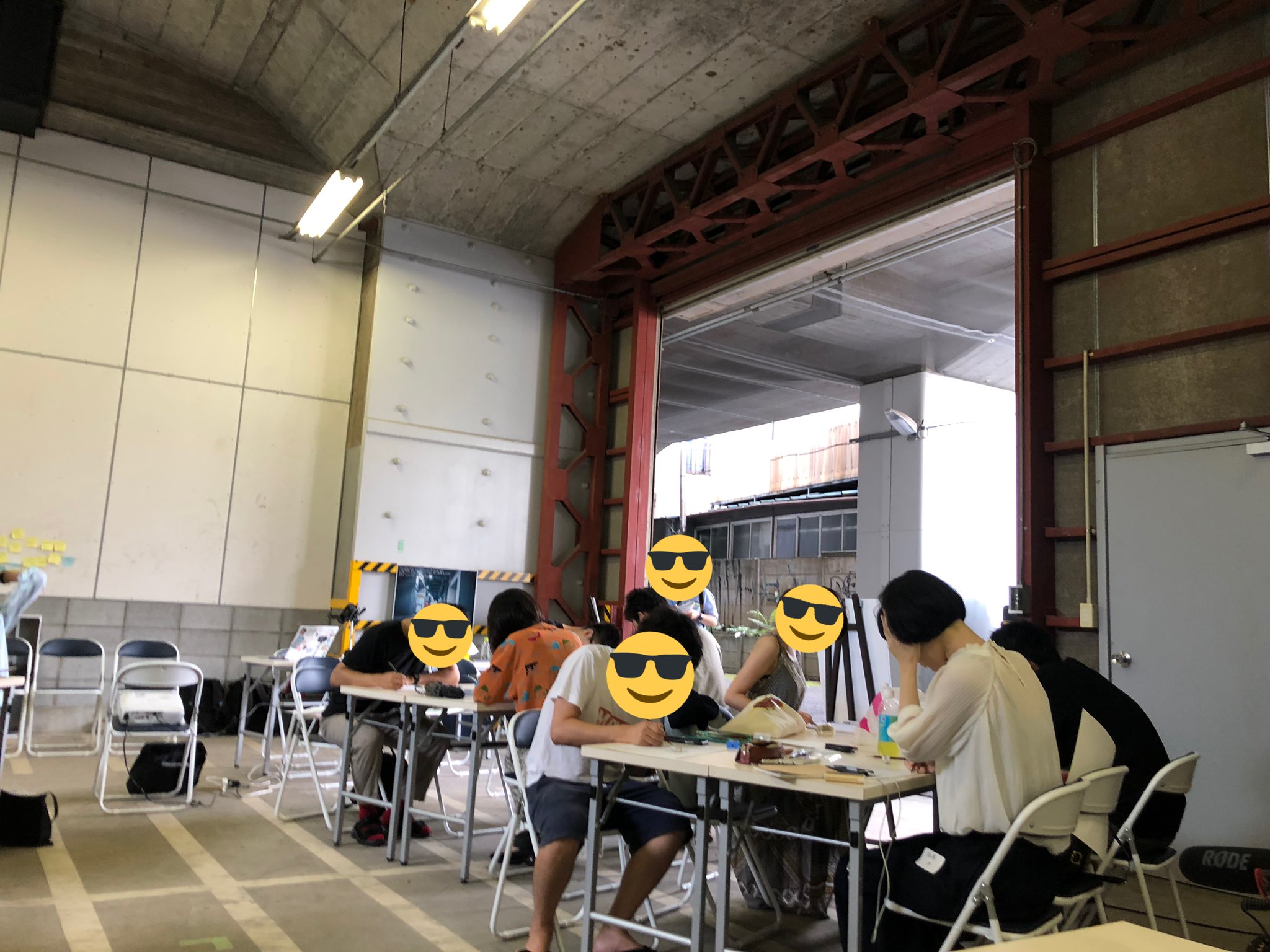 enya honami｜塩谷 歩波 on Twitter: "#高架下芸術祭 イラストワークショップ終わりました〜すっごく楽しかったし、参加された方が満足そうにしたのが何より嬉しかったです…😭 ...