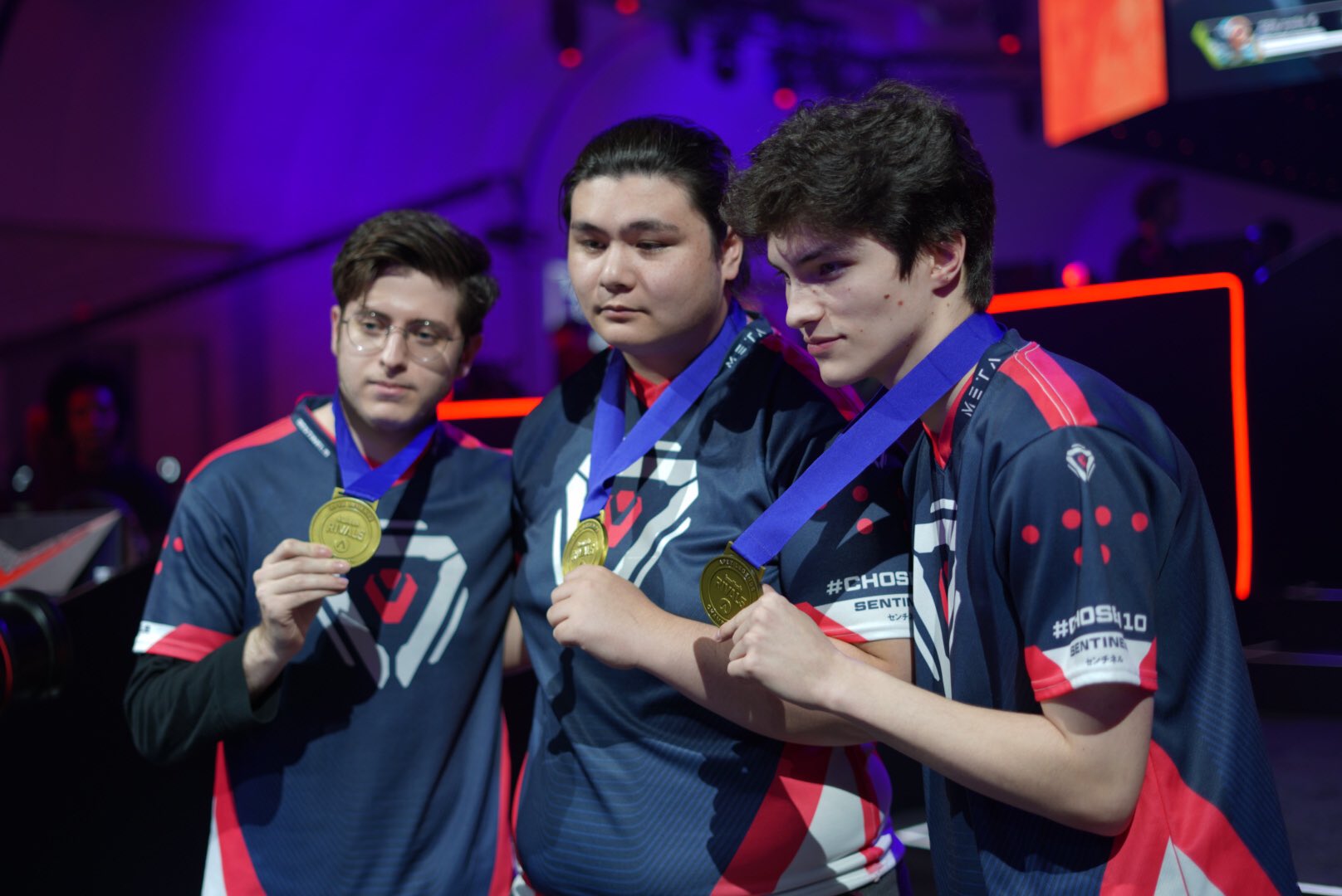 Sentinels on Twitter: "@PlayApex @TwitchEsports @zombs @senoxe @retzi Thanks, Legends. 🙏" / Twitter