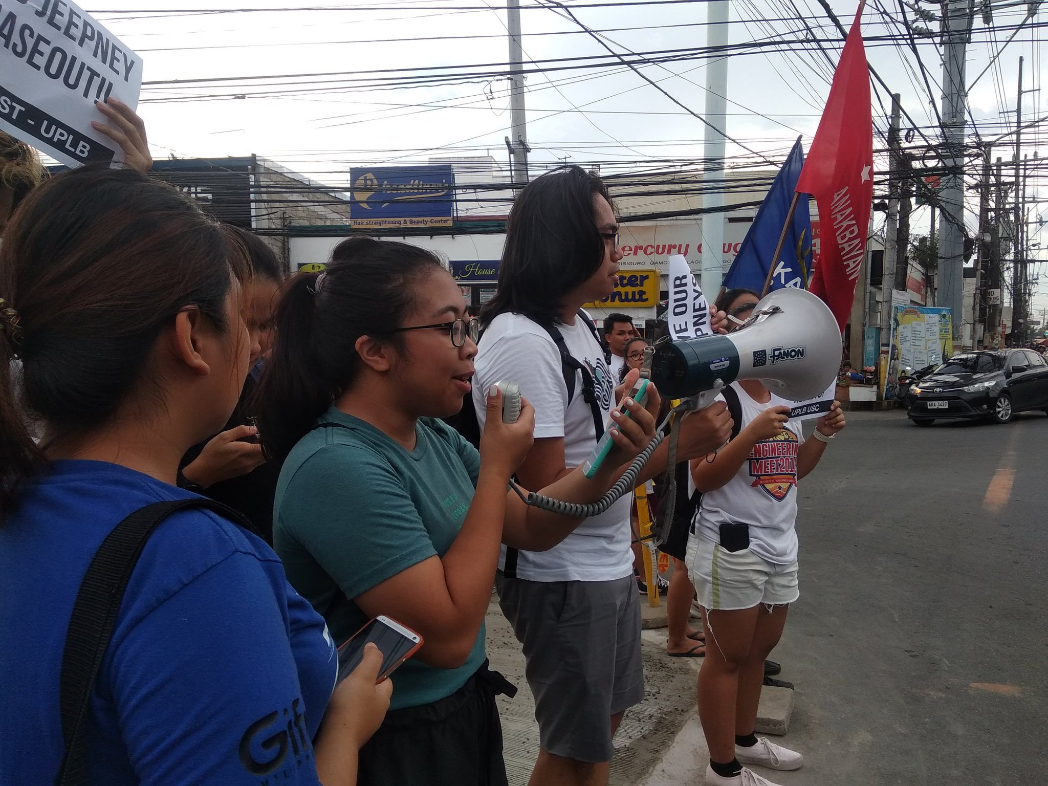 UPLB Perspective on Twitter: "SAKBAYAN CFNR: Tanging mga pribado at gahamang kumpanya ang ...