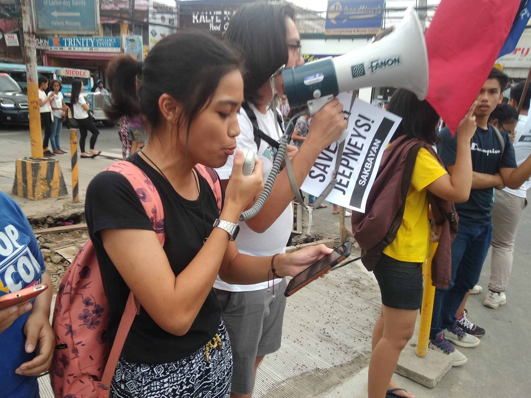 UPLB Perspective on Twitter: "SAKBAYAN CHE: Ang laban natin ay kasama ang mga jeepney driver sa ...