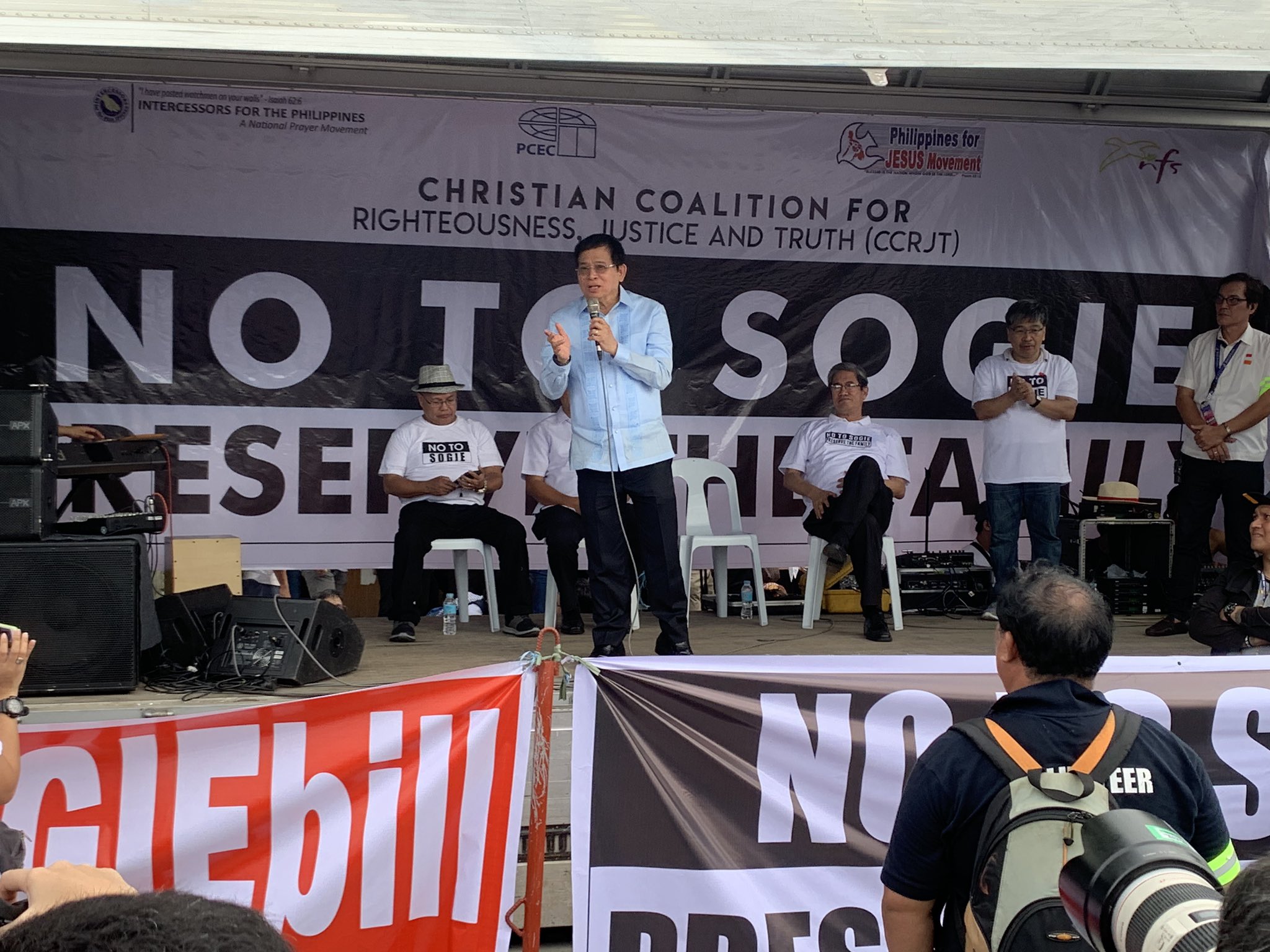 ABS-CBN News on Twitter: ABS-CBN News on Twitter: