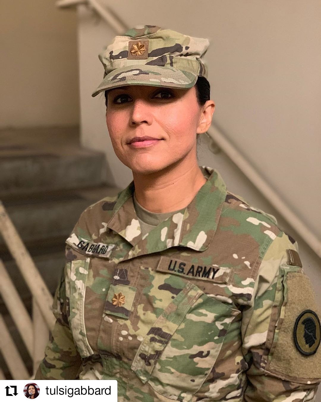 Tulsi Gabbard Military