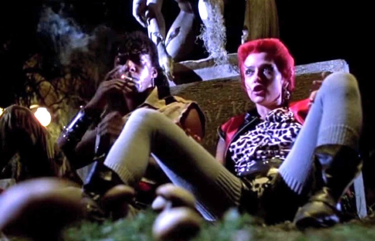 Linnea Quigley Return Of The Living Dead