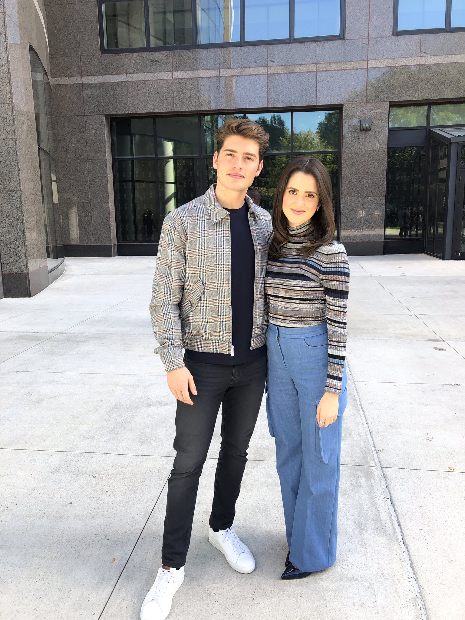 Laura Marano And Her Boyfriend Laura Marano 🎭 On X: "Austin