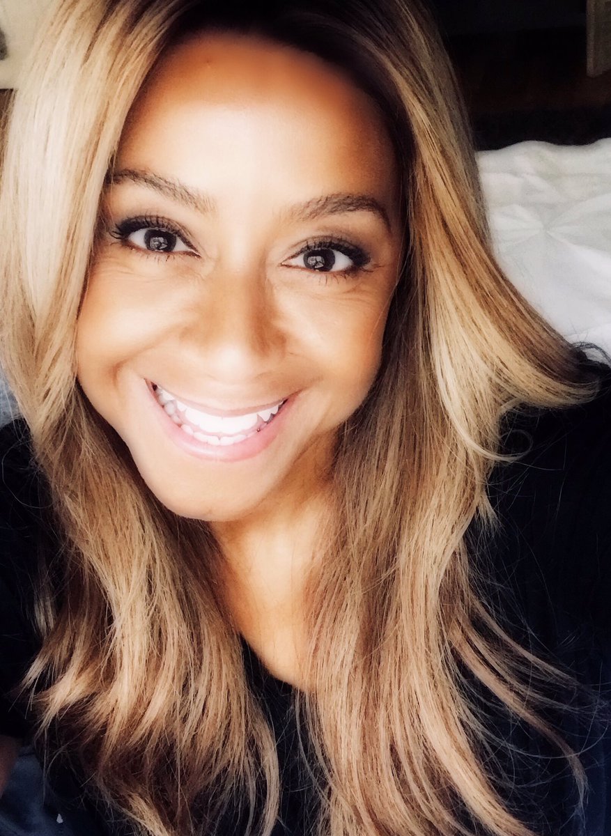 Shirley Lewis Singer