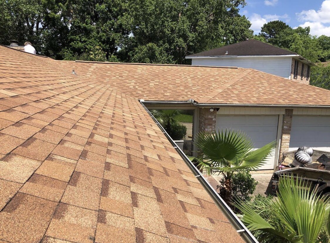 Tan Roof Henry Tropicool 887 On The Roof. Debaged And New Tan Paint On
