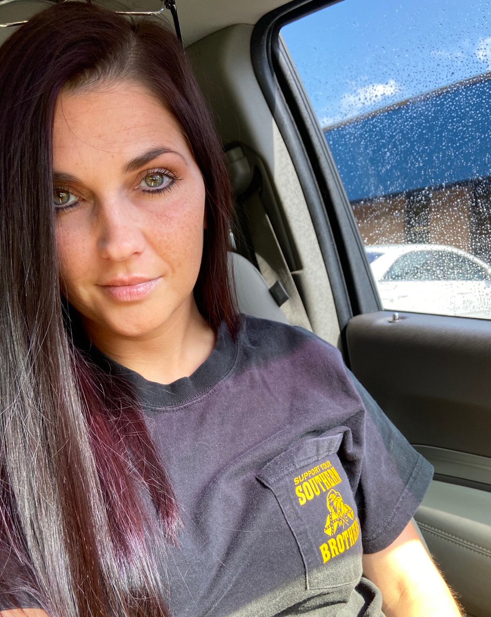 Ashley Isaacs's Instagram, Twitter & Facebook on IDCrawl