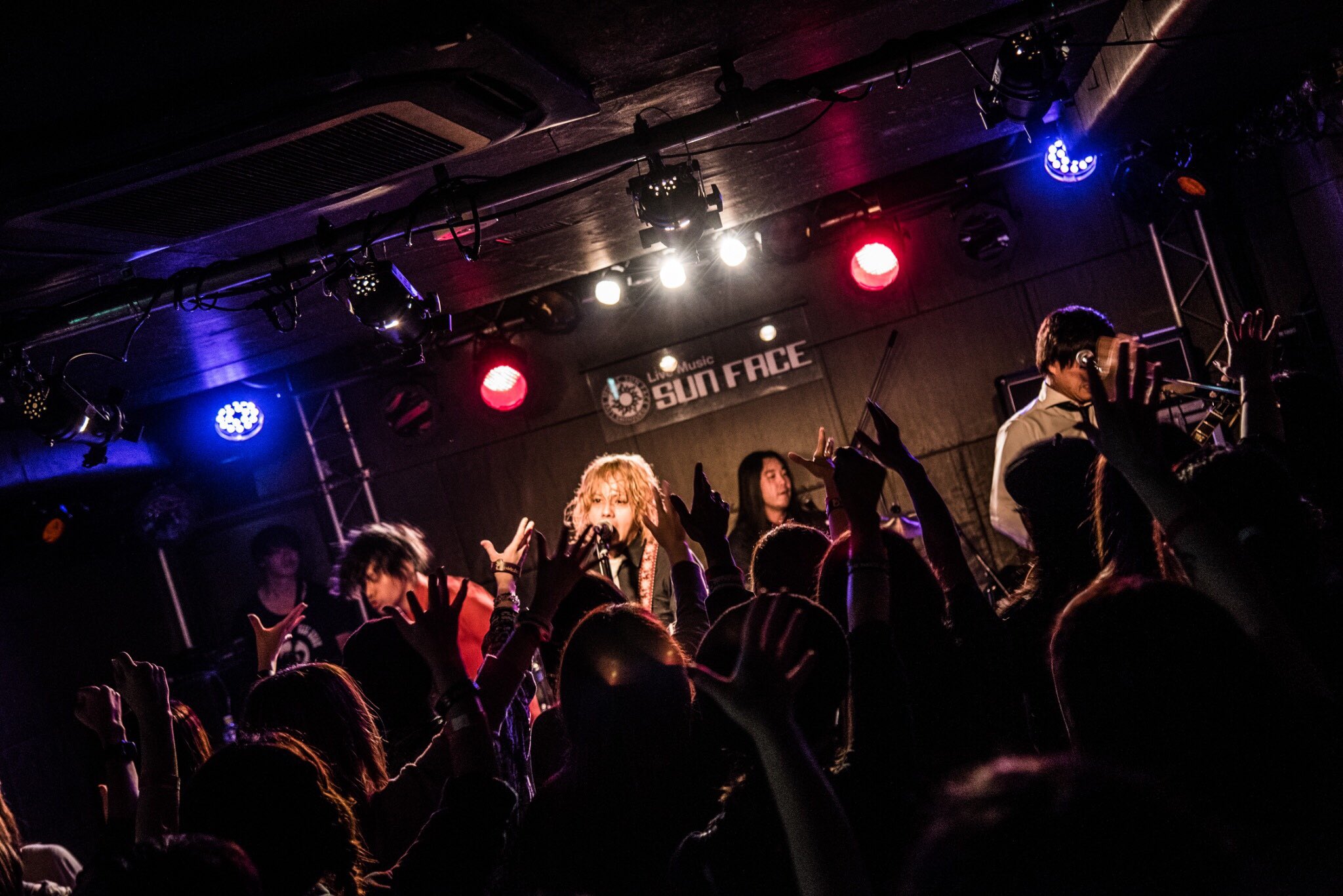 Outside dandy 2019.11.22 ラスト公演 on Twitter: "10.6@BANAFES 2019 1.Bye bye yellow 2.バニーダンス 3.スモーキン ...