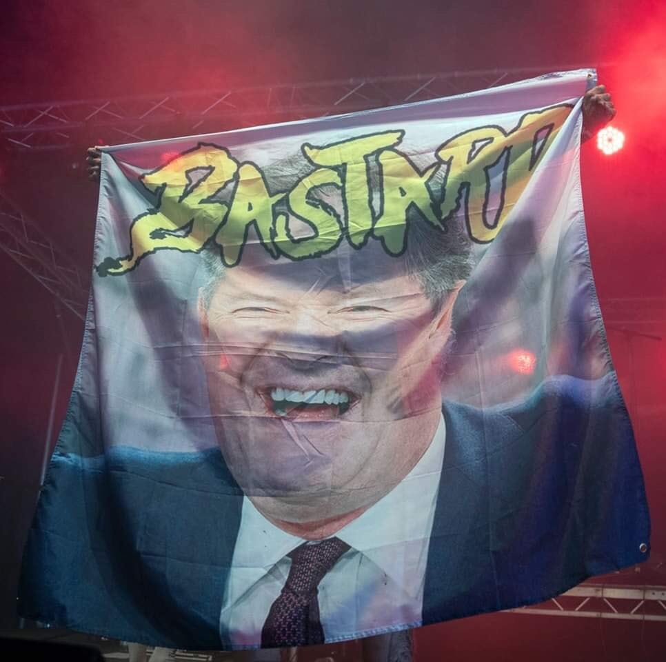 Snickers Guy (@Snickers_Guy_) | Twitter