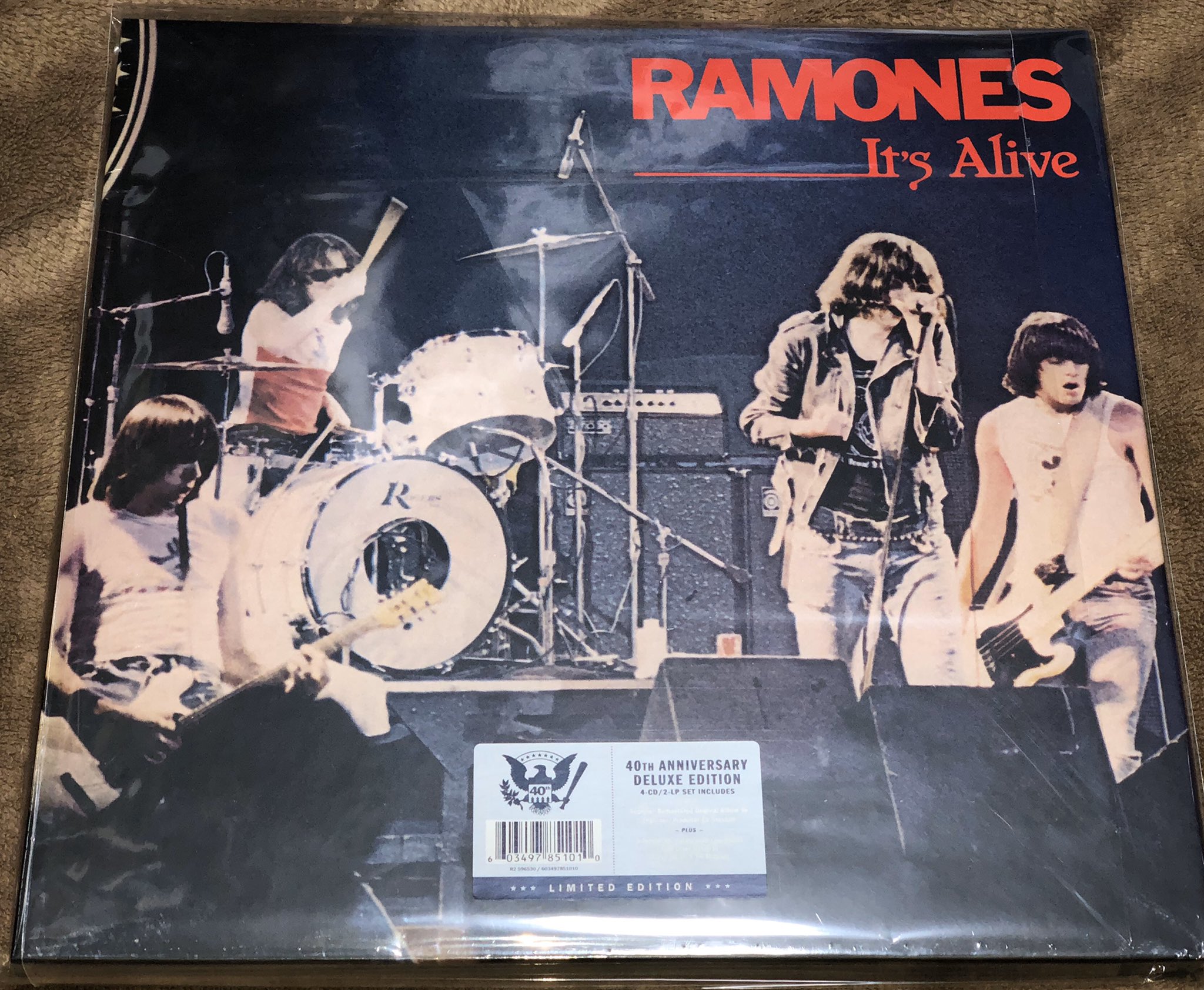 Ramones Its Alive