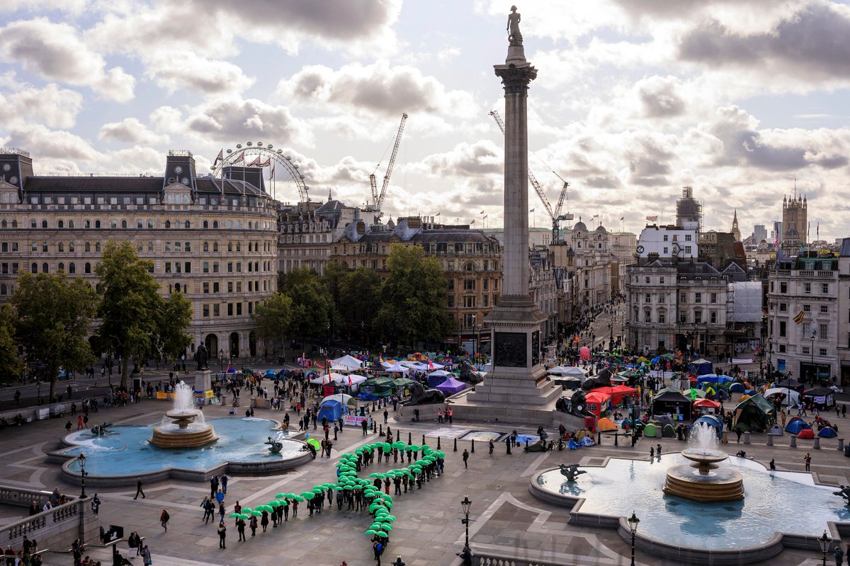 Trafalgar Square, London: How To Reach, Best Time & Tips