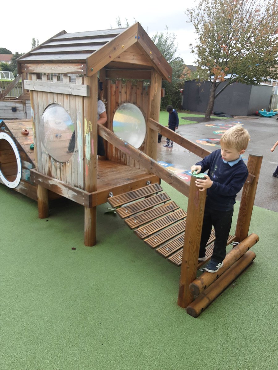 Longhill Primary School - Hull