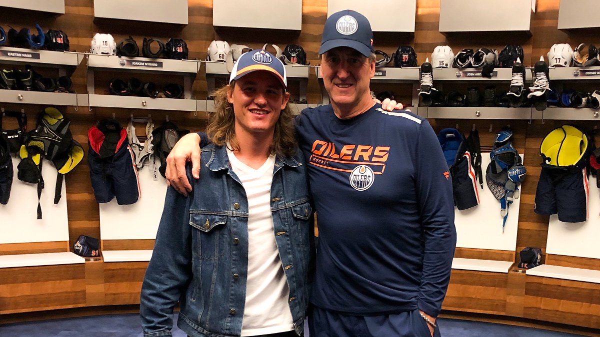 [Oilers] The Oilers have signed forward Devin Shore to a one-year, two ...