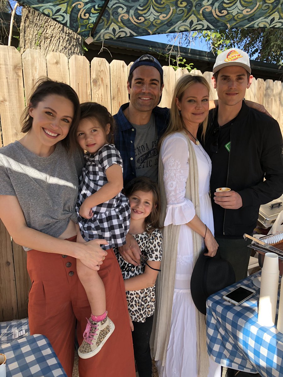 Sharon Case Instagram, Twitter & News on IDCrawl