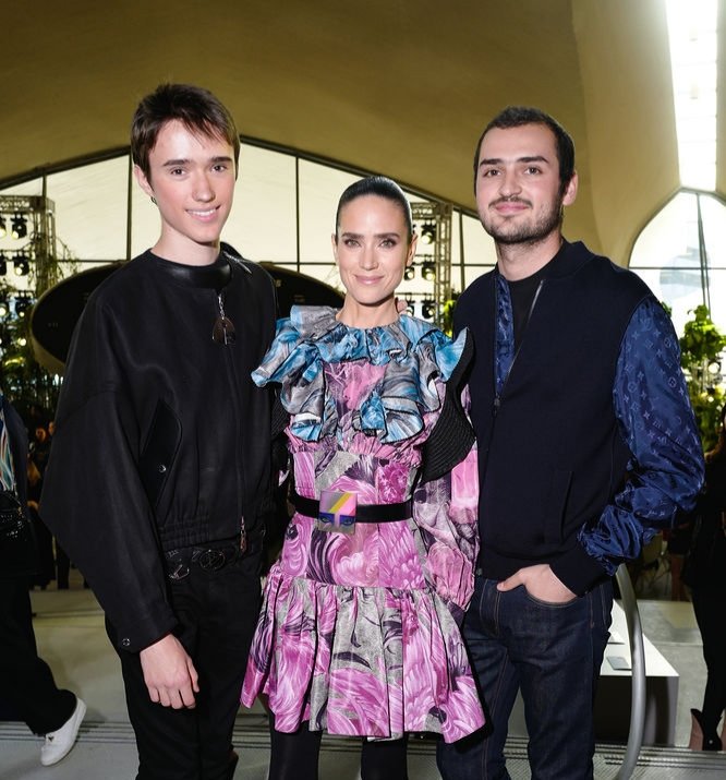 Jennifer Connelly Son Stellan