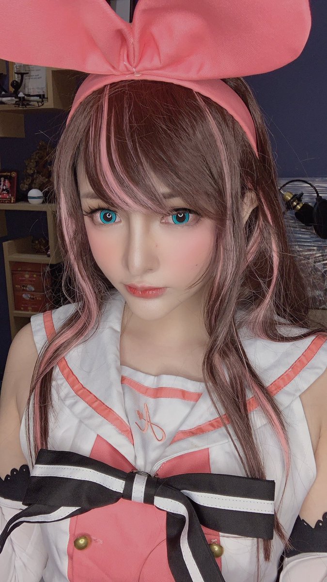 海外レイヤーMimichanのキズナアイコス！これはVの親分ですわ…: コスプレイヤーずきまるっとおまとめ